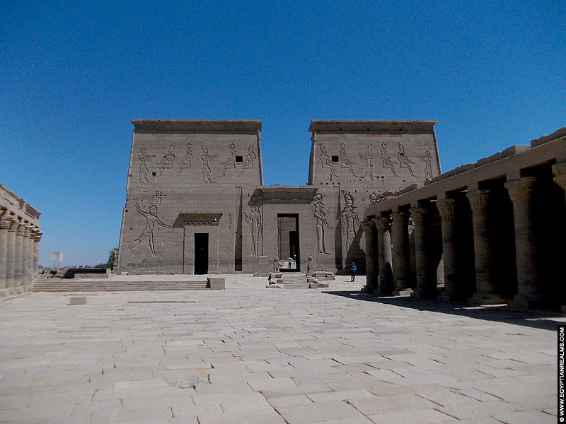 Isis Tempel - Philae - Egyptian Realms